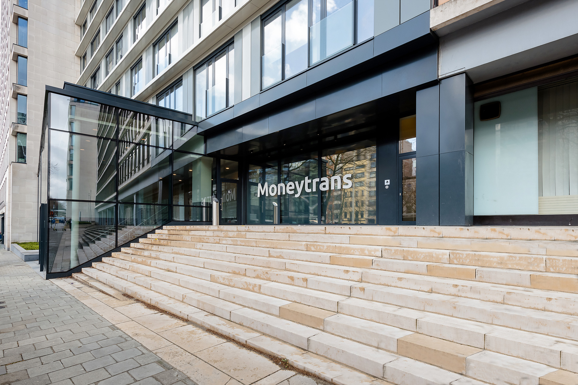 Le meilleur change de devises : Moneytrans Belgium